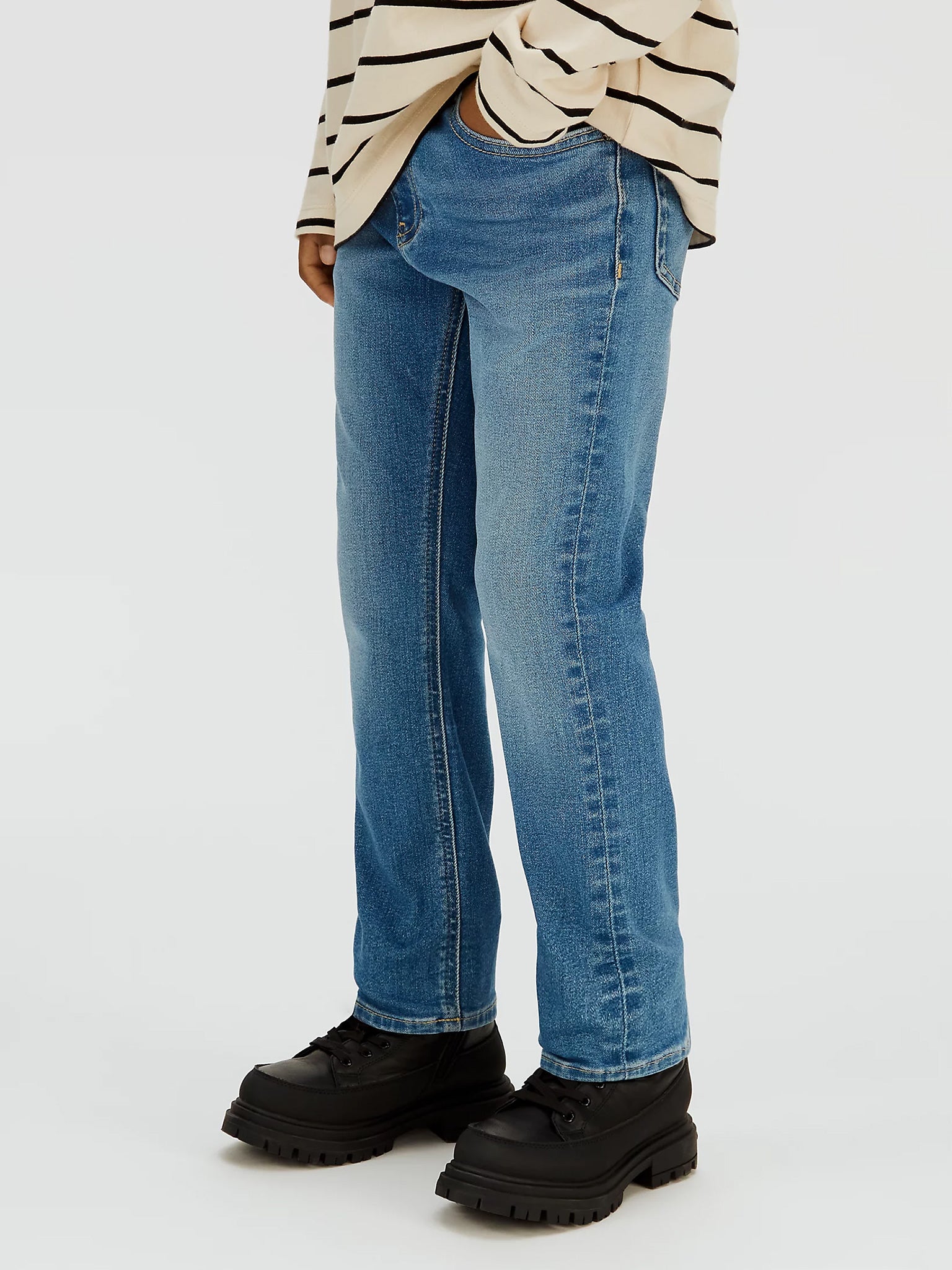 Παιδικό παντελόνι τζιν ESS. WASHED BLUE DAD IB0IB023061A4 | IB0IB02306 ...